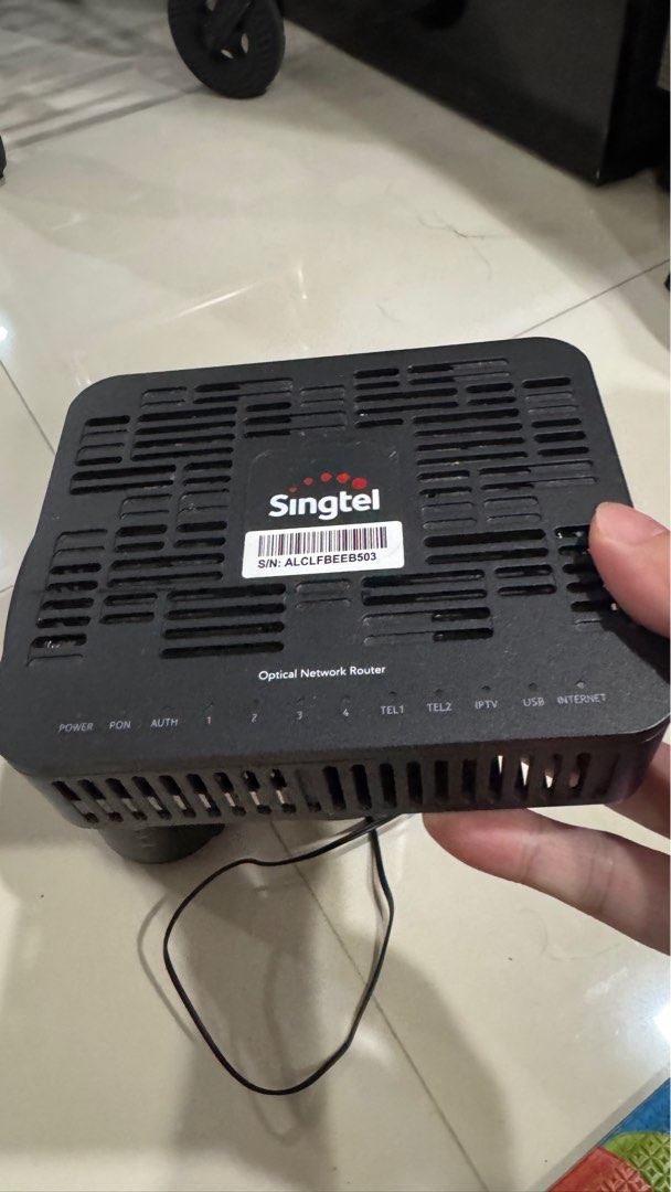 Singtel Optical Network Router 6, Computers & Tech, Parts & Accessories ...