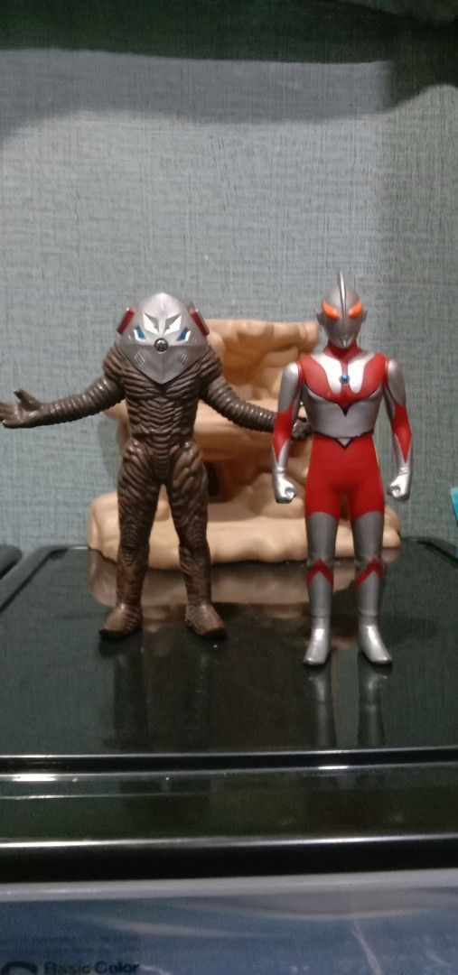 sofubi kaiju zarab seijin&ultra imit, Hobbies & Toys, Toys & Games on ...