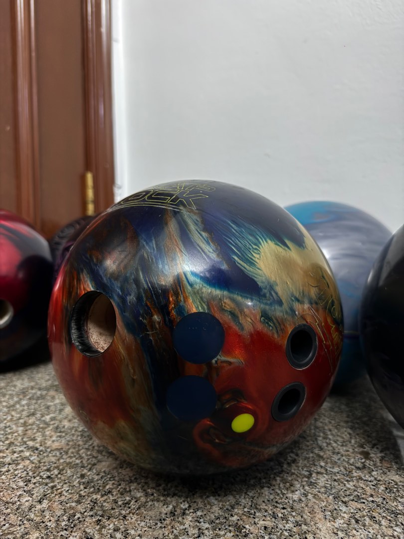 Storm Snap Lock Bowling Ball, Sports Equipment, Sports & Games ...