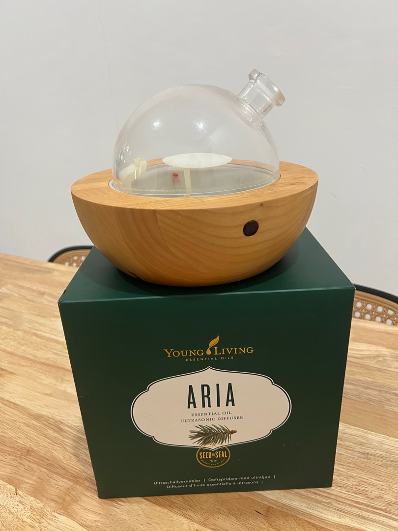 Aria diffuser, Furniture & Home Living, Home Fragrance on Carousell