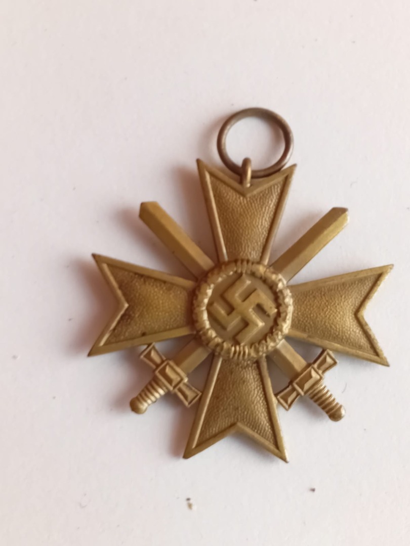 Cross of Merit 2nd Class WW2 Nazi Original, Antik, Pajangan di Carousell