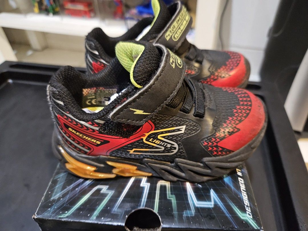 Skechers Flex Glow Bolt Boy's Shoes - Red Black, Bayi & Anak, Lainnya ...