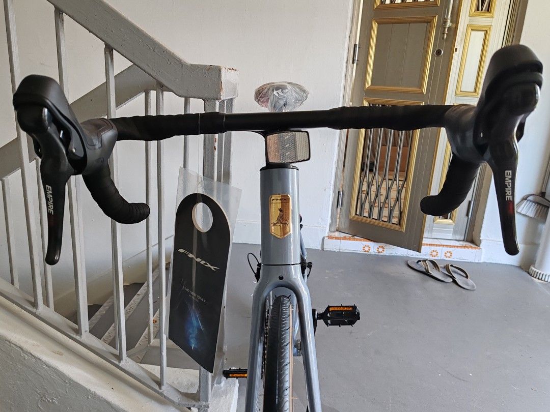 FNIX XR-300 Pro Road Bike, Sports Equipment, Bicycles & Parts, Bicycles ...