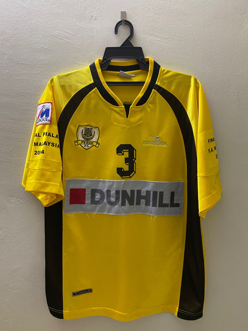 Jersi Perak FA Matchworn, Men's Fashion, Activewear on Carousell