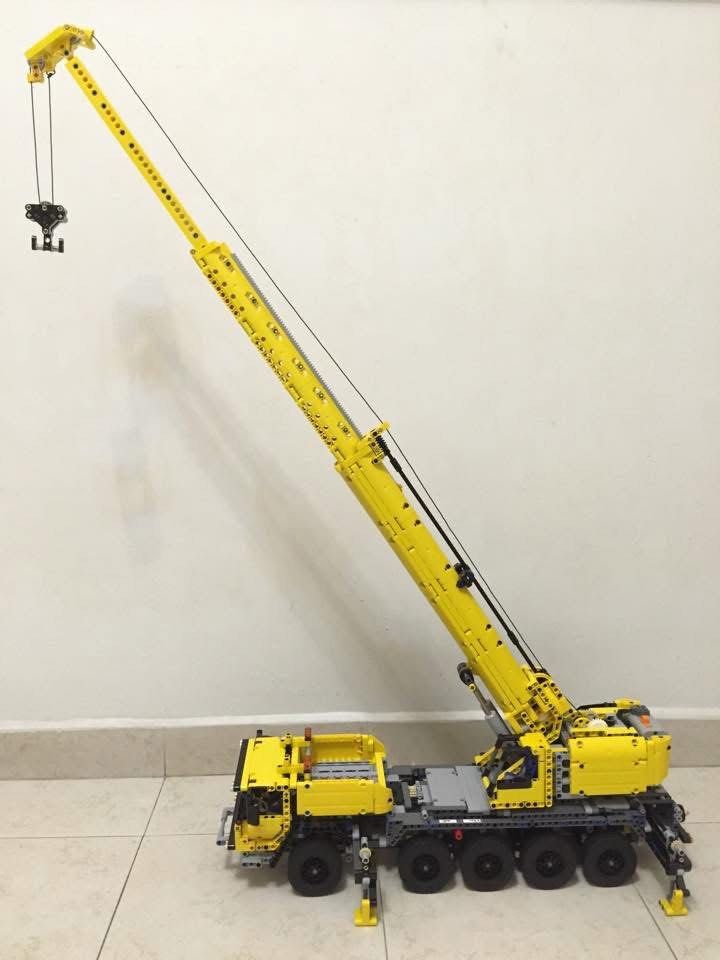 Lego Technic 42009 Mobile Crane with extendable boom MOD, Hobbies ...