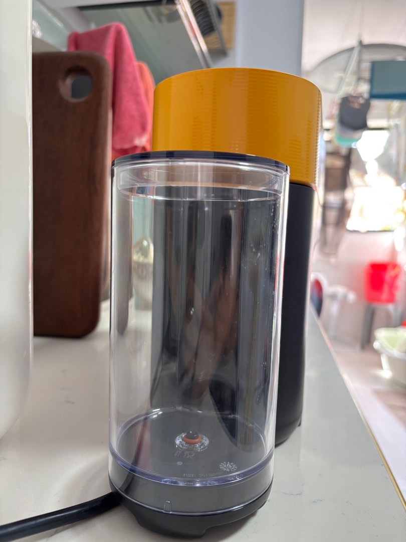 Nespresso Vertuo Next Coffee Machine [NO BOX]- Yellow/Black, TV & Home ...