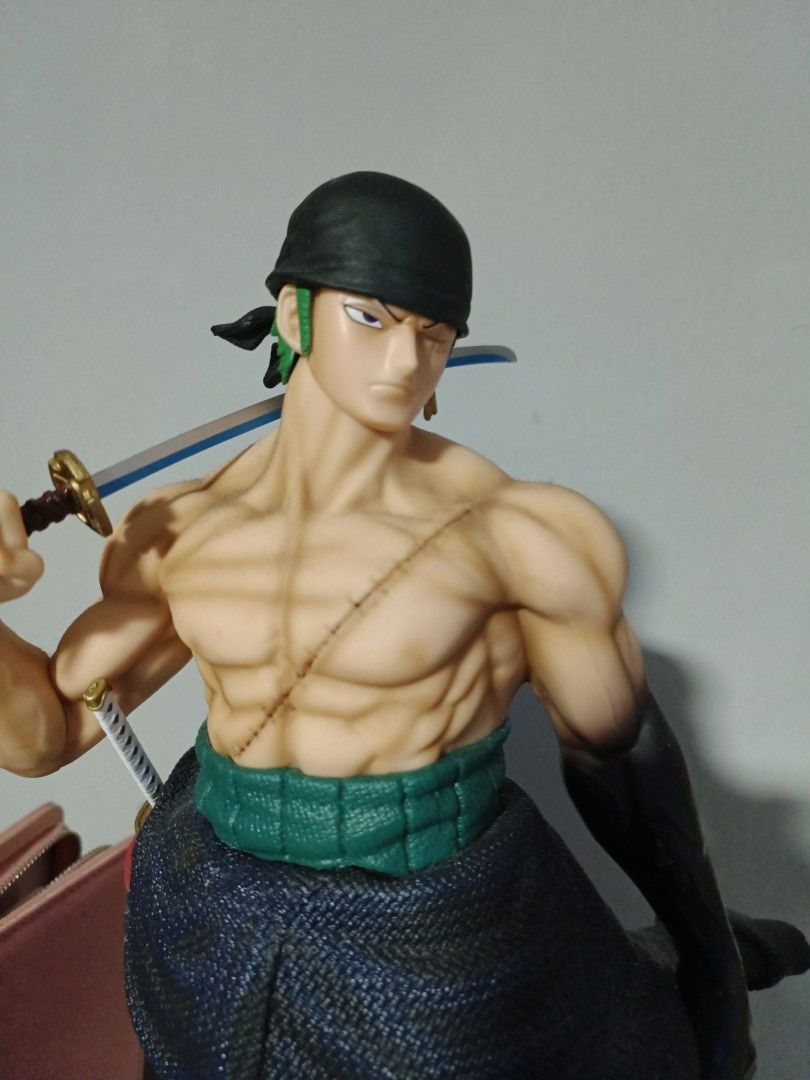 One Piece Roronoa Zoro Figure with Extra Heads, Hobbies & Toys, Toys ...