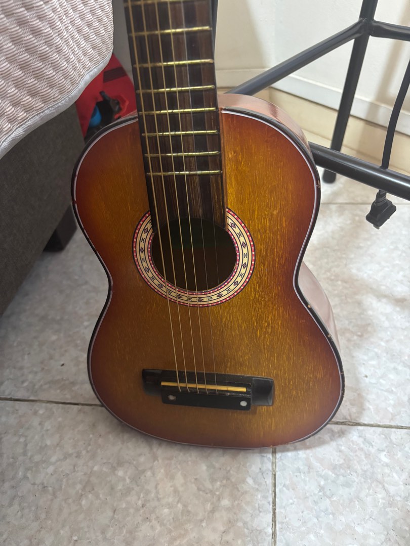 Small Acoustic Guitar - Perfect for Beginners, Hobbies & Toys, Musical ...