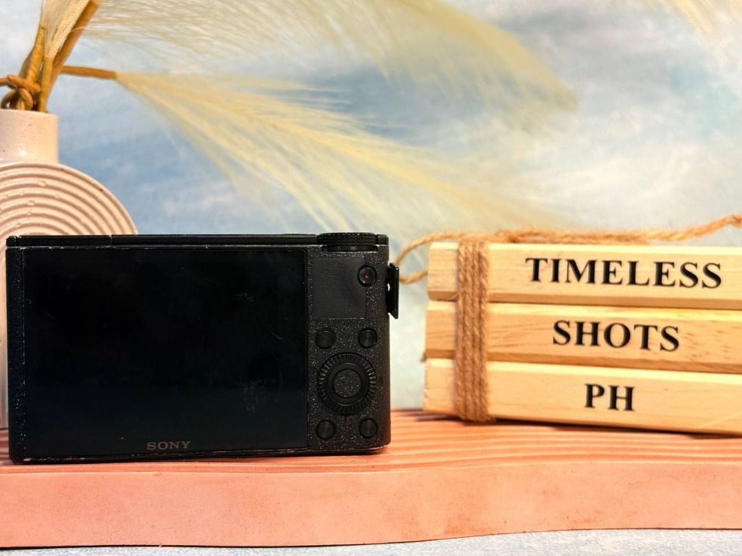 Sony RX100 Mark 1 M1 Digital Camera, Photography, Cameras on Carousell