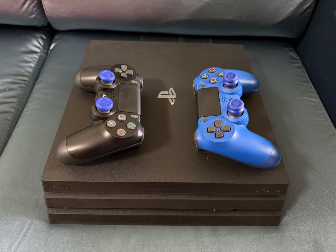 Sony PlayStation 4 Pro Bundle with Games and Controllers, Video Gaming ...