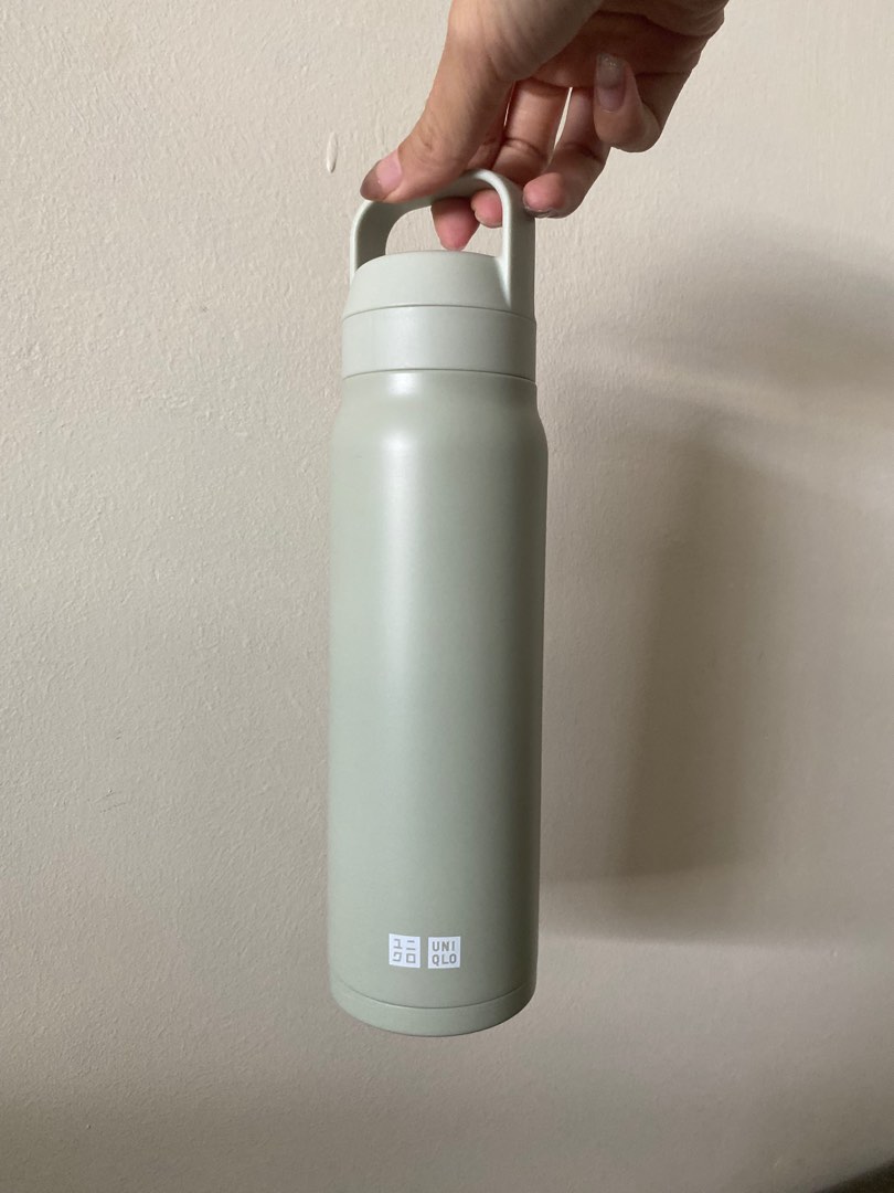 Uniqlo Insulated stainless steel Water Bottle - Sage Green 450ml ...