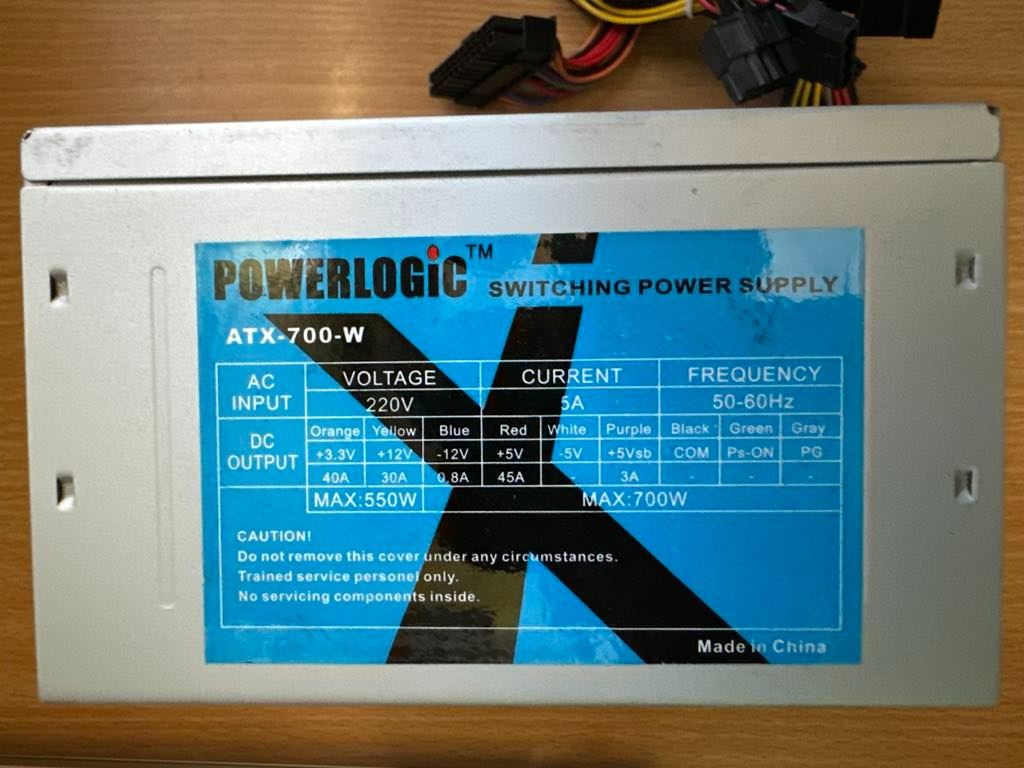 200 pesos, Power Logic swithcing power supply ATX-700-W, Computers ...