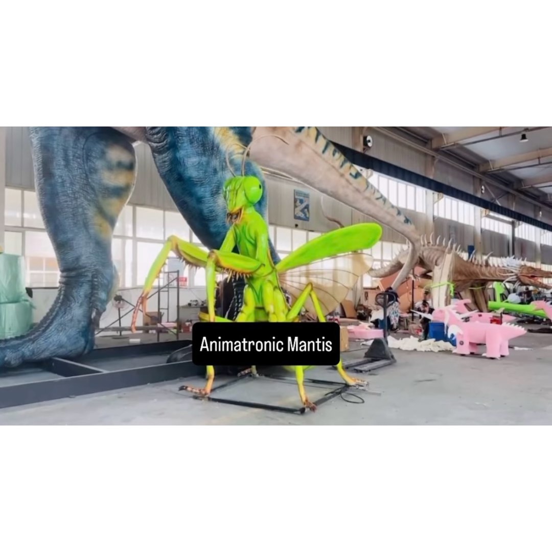 200cm Height Mantis Animatronic/Statue, Hobbies & Toys, Toys & Games on ...