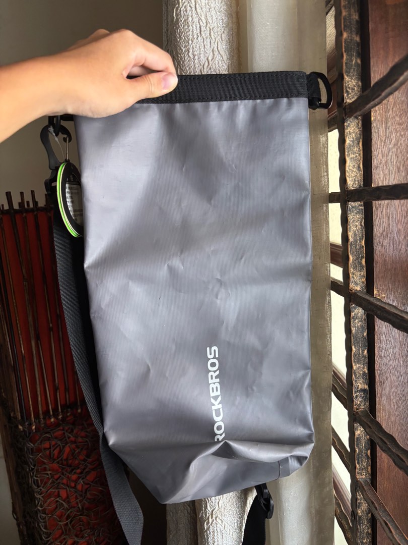 Decathlon waterproof bag 5L, Men's Fashion, Bags, Sling Bags on Carousell