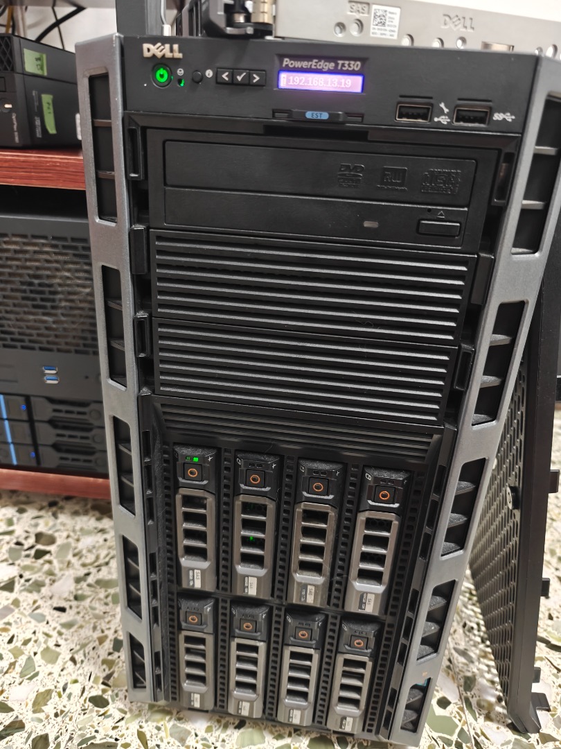 Dell T330 E3-1220 v5 32GB RAM NO HDD H730 PERC 8 x 3.5 + 2 x 2.5 Caddy ...