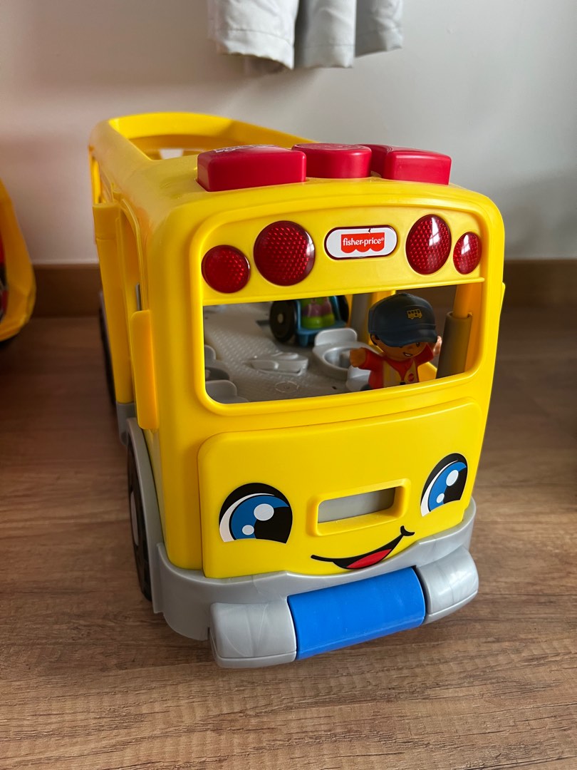 Fisher price little people bus, Hobbies & Toys, Toys & Games on Carousell
