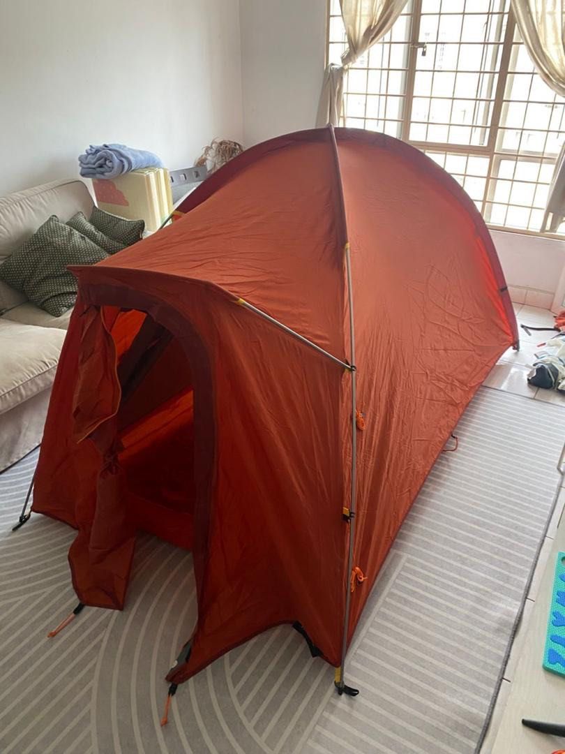 Forclaz 2p Dome - Tent, Sports Equipment, Hiking & Camping on Carousell