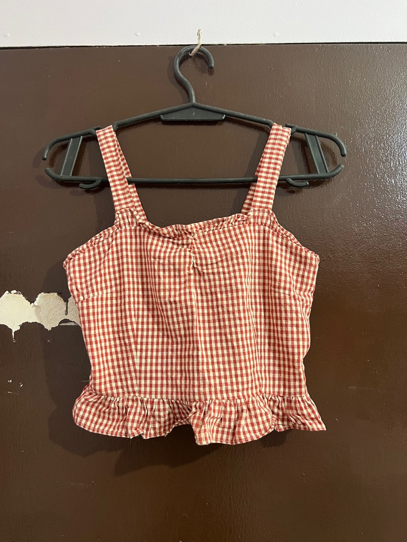 gingham cute cami top, Women's Fashion, Tops, Sleeveless on Carousell