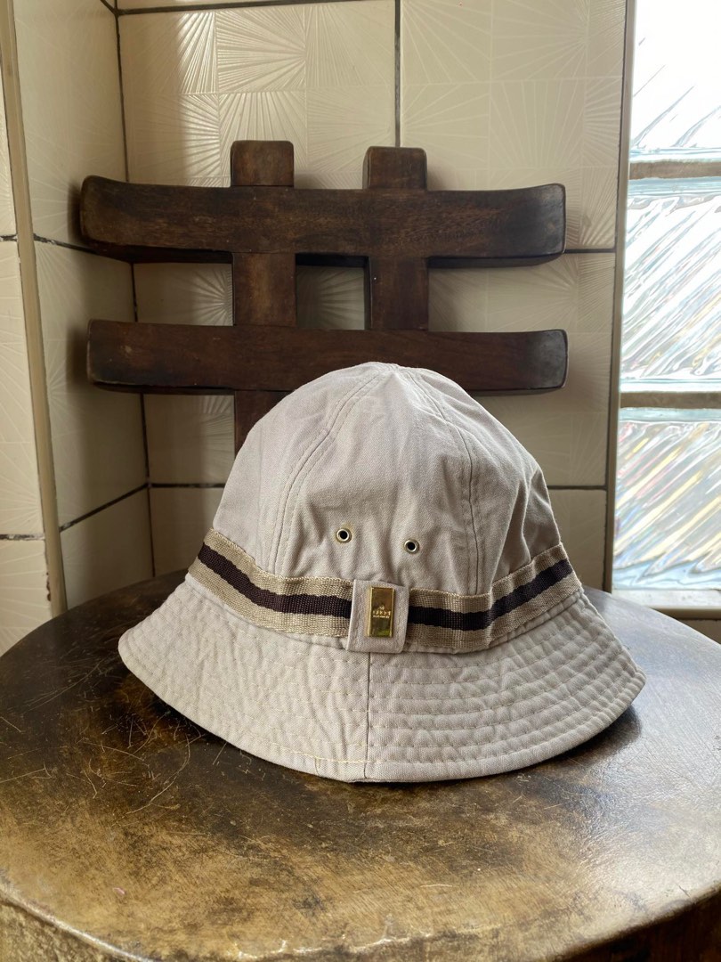 Gucci x Tom Ford Explorer Vintage Bucket Hat, Men's Fashion, Watches ...