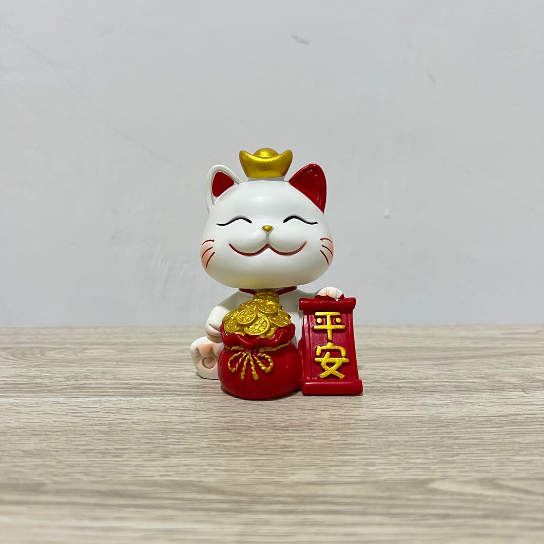 Koleksi Pajangan Kucing Neko Parkson Guci Action Figure Keberuntungan ...