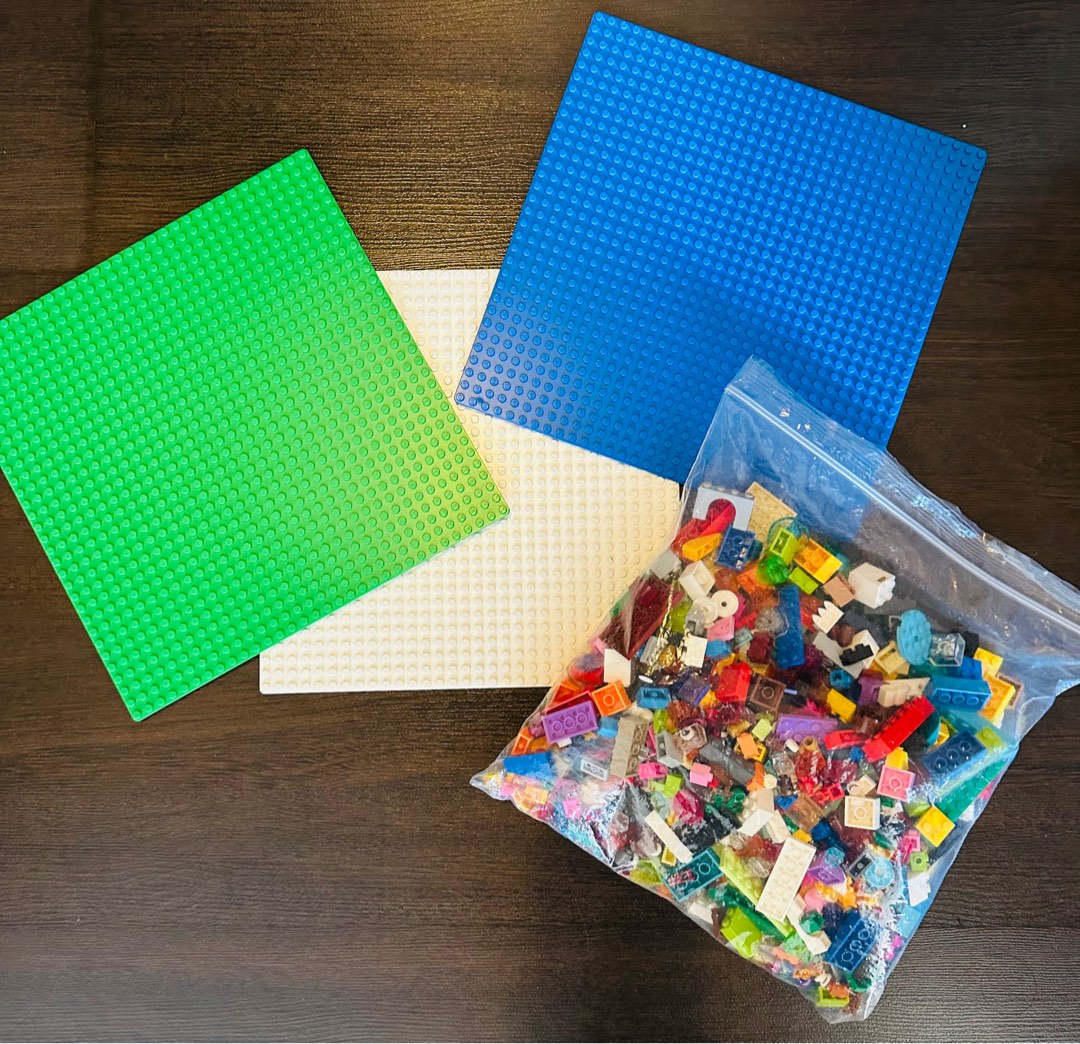 Lego set and 3 Lego base plates, Hobbies & Toys, Toys & Games on Carousell