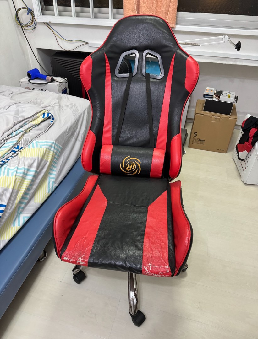 Like regal red black gaming chair, Furniture & Home Living, Furniture ...