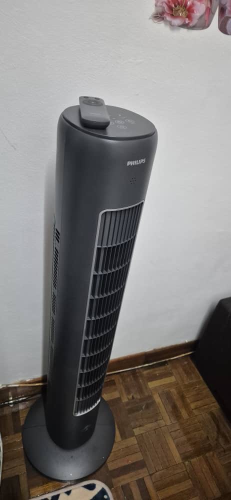 Philips Tower Fan, Furniture & Home Living, Lighting & Fans, Fans on ...