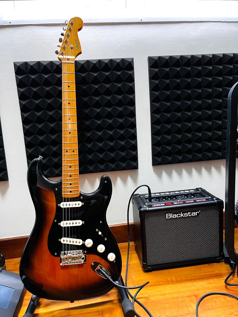 Squier Classic Vibe 50s w/ Blackstar ID:Core V3 Stereo 10, Hobbies ...