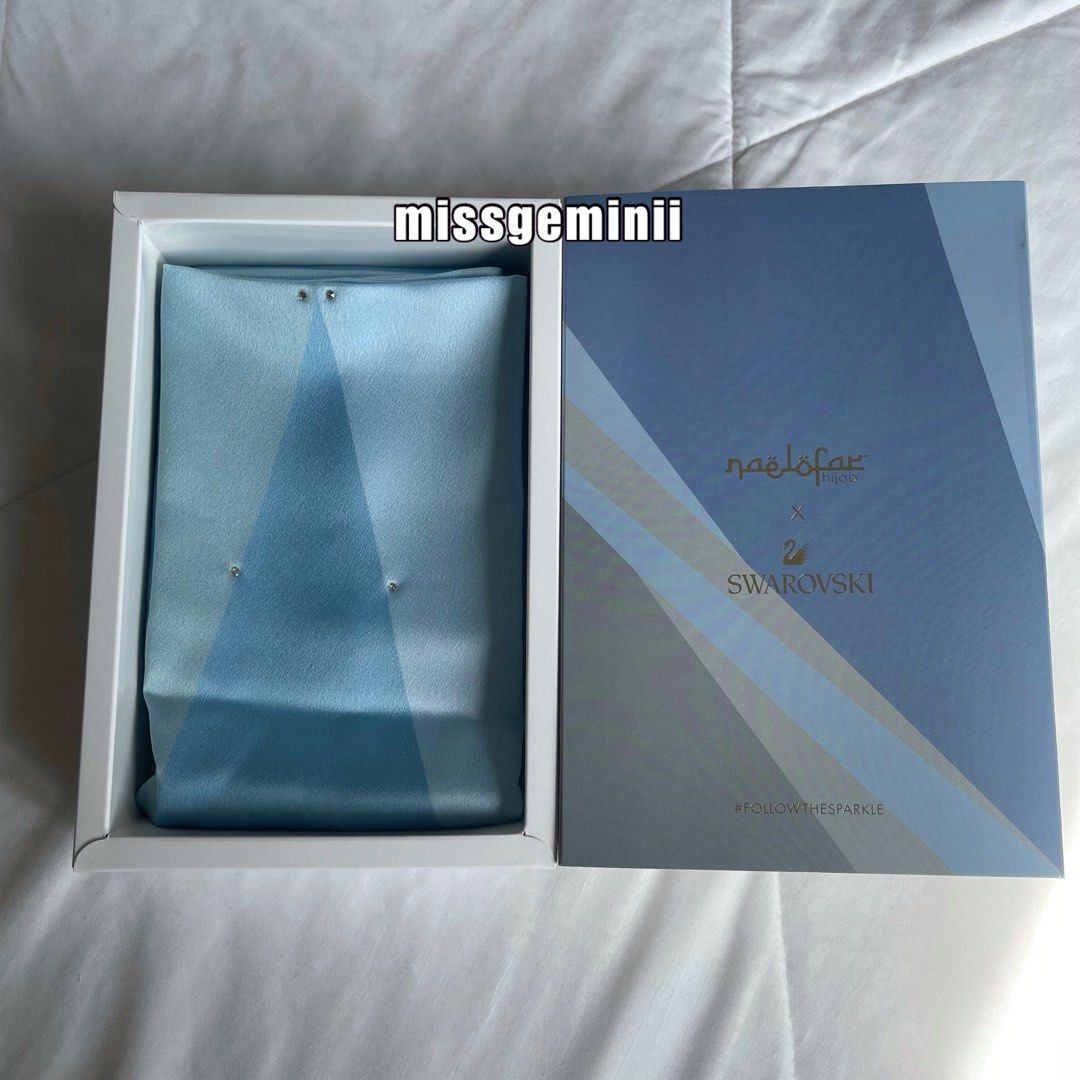 Swarovski x Naelofar Hijab, Women's Fashion, Muslimah Fashion, Hijabs ...