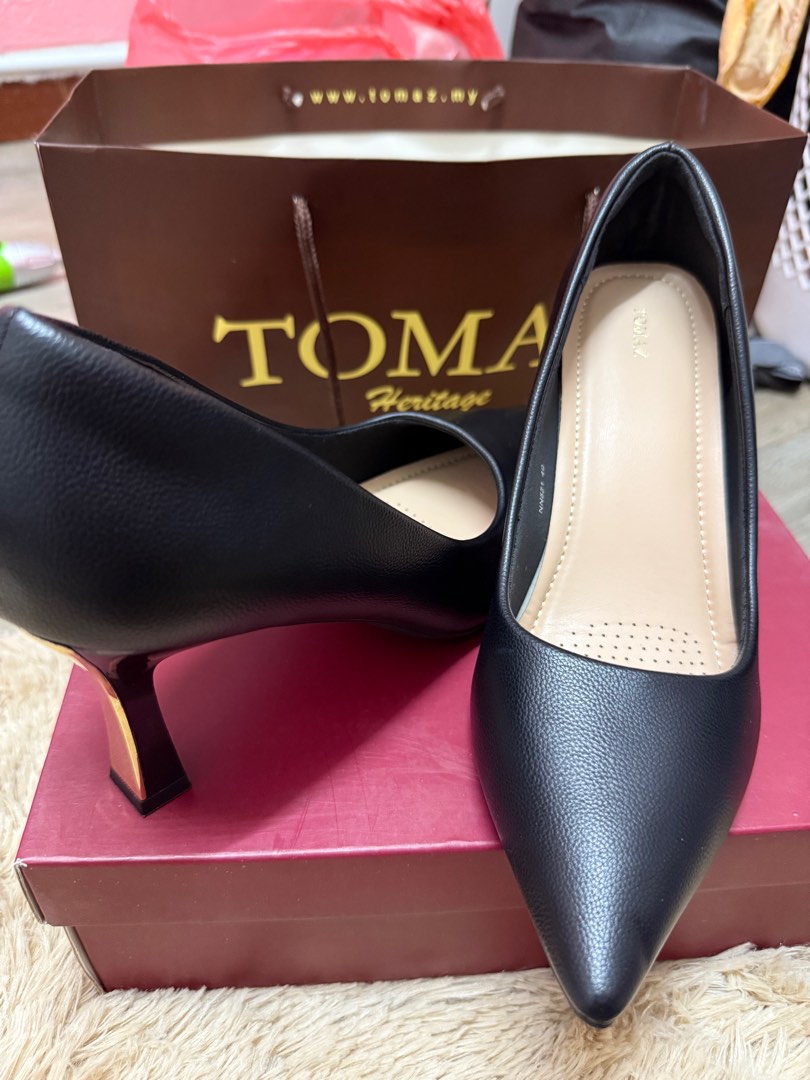 Tomaz, Women's Fashion, Footwear, Heels on Carousell