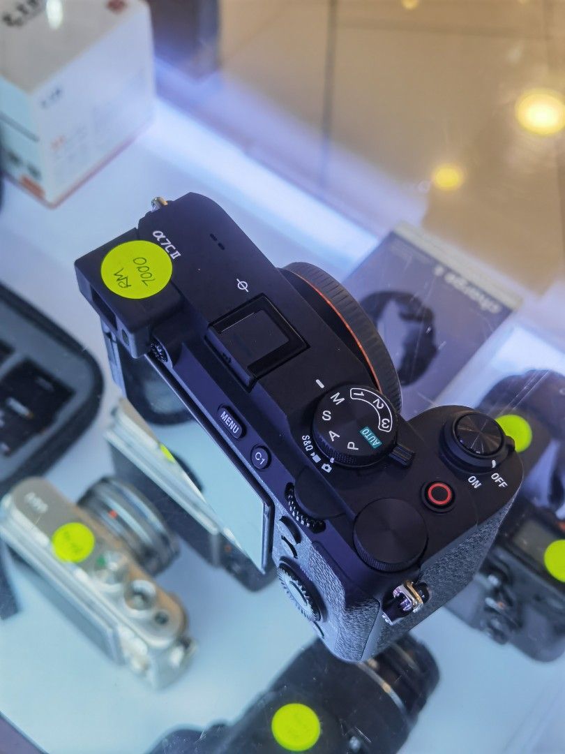 (USED) SONY A7 CII BODY, Photography, Cameras on Carousell