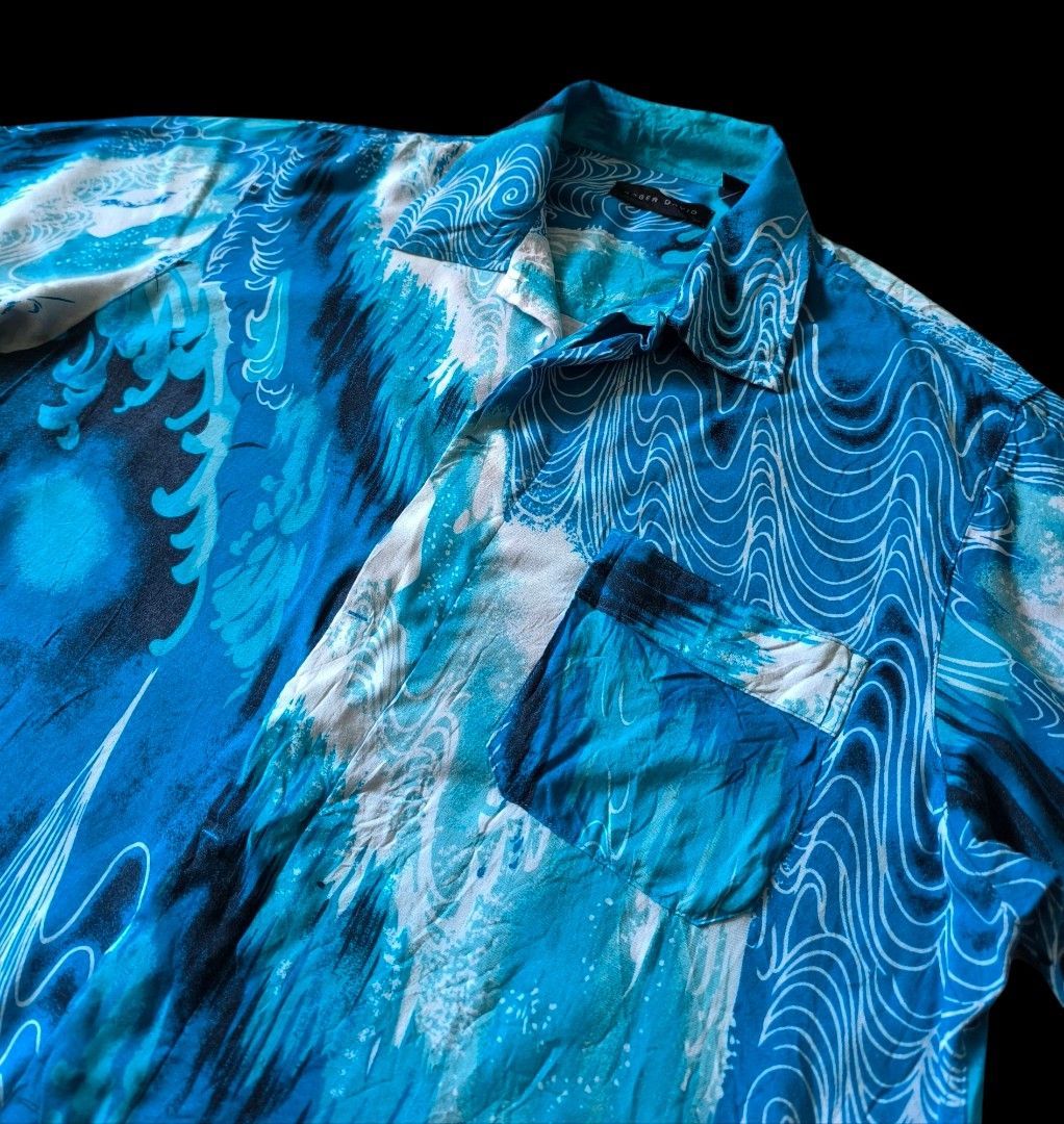 Vintage Roger David Hawaii shirts, Men's Fashion, Activewear on Carousell