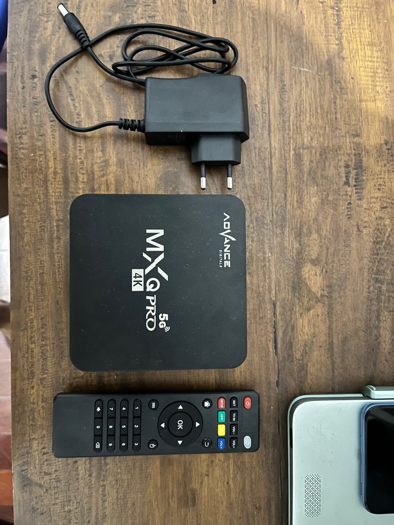 Advance android tv box MXQ pro, Elektronik, TV & Perlengkapan Hiburan ...