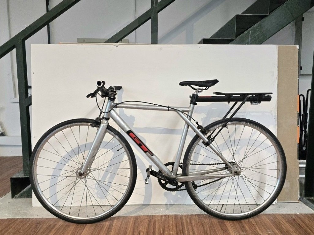 GT Commuting Bike+Rear rack, Sports Equipment, Bicycles & Parts ...