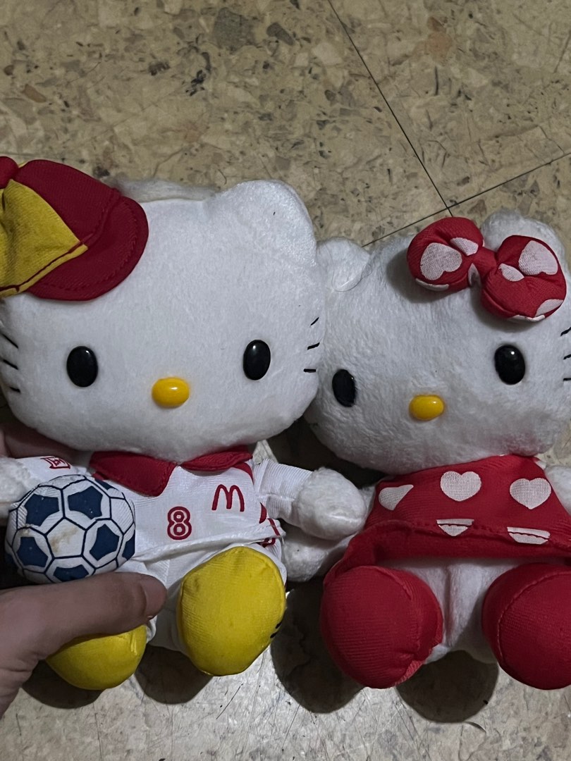 Hello Kitty Mcdo Souvenir Plush Vintage, Hobbies & Toys, Memorabilia ...