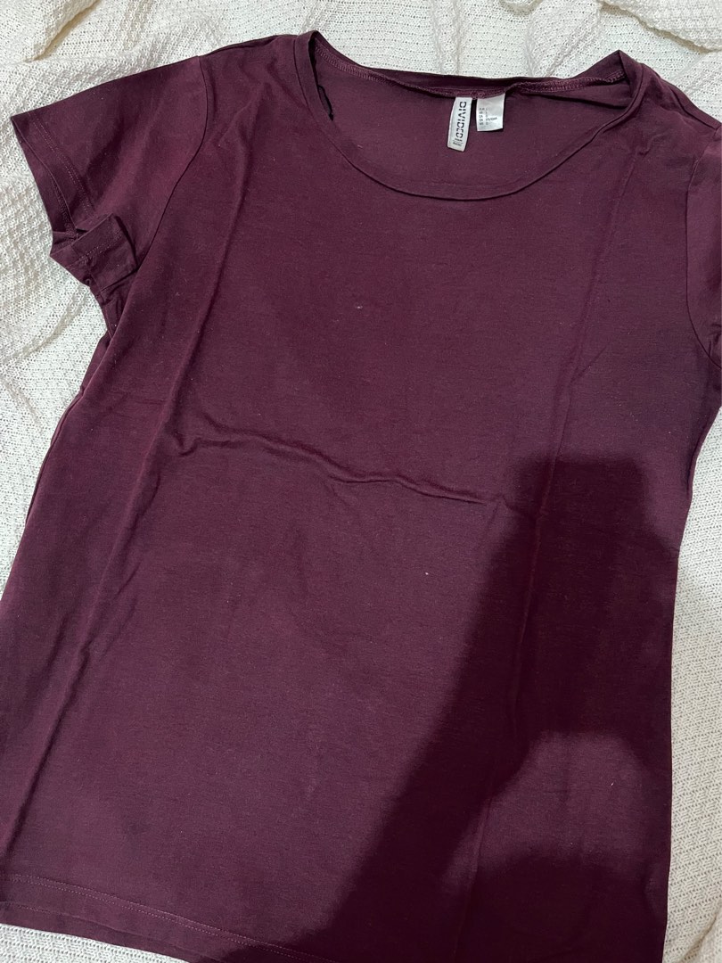 H&M basic T-shirt, Fesyen Wanita, Pakaian Wanita, Atasan di Carousell