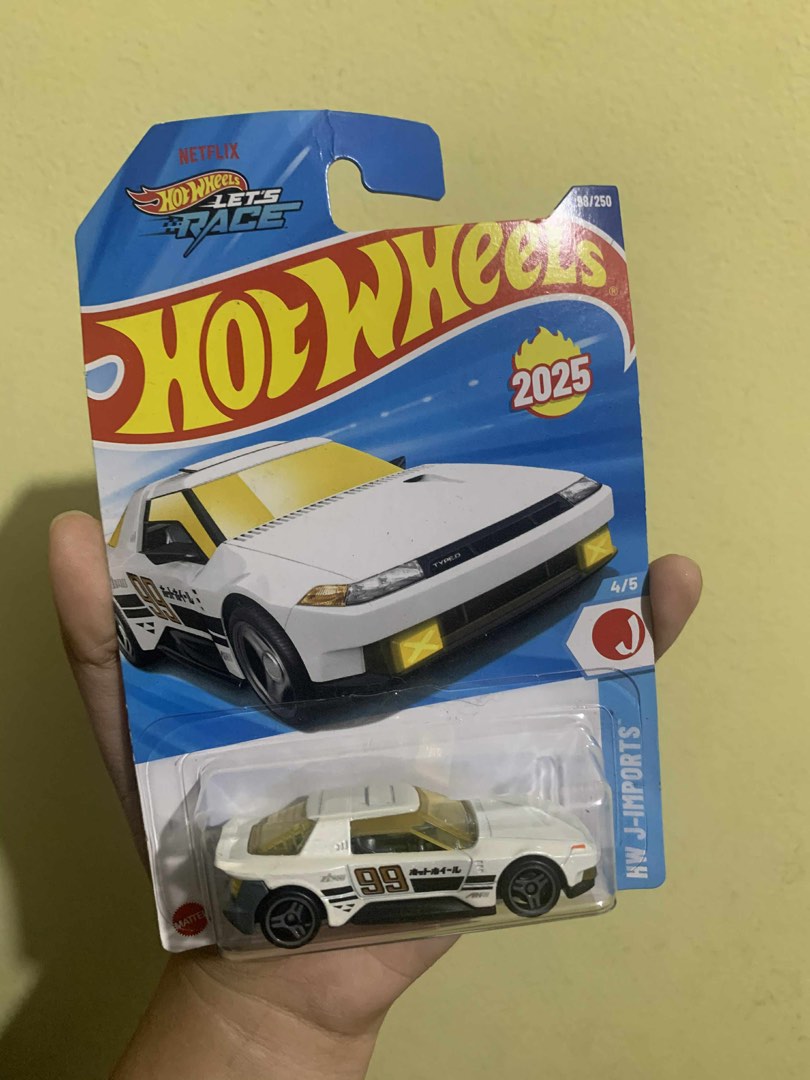 [Hot Wheels] Hako Type D, Hobbies & Toys, Toys & Games on Carousell