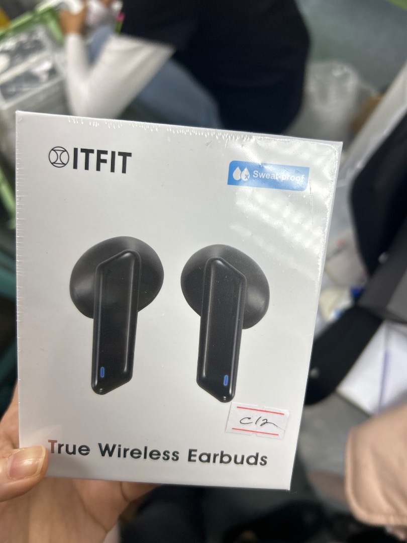 ITFIT True Wireless Earbuds, 音響器材, 耳機 - Carousell