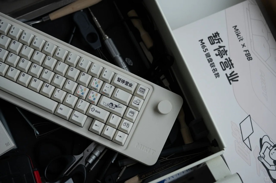 Mikit x FBB M65 Mechanical Keyboard, Computers & Tech, Parts ...