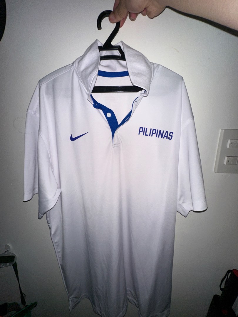 Nike Gilas Dri Fit Polo Shirt, Men's Fashion, Tops & Sets, Tshirts ...
