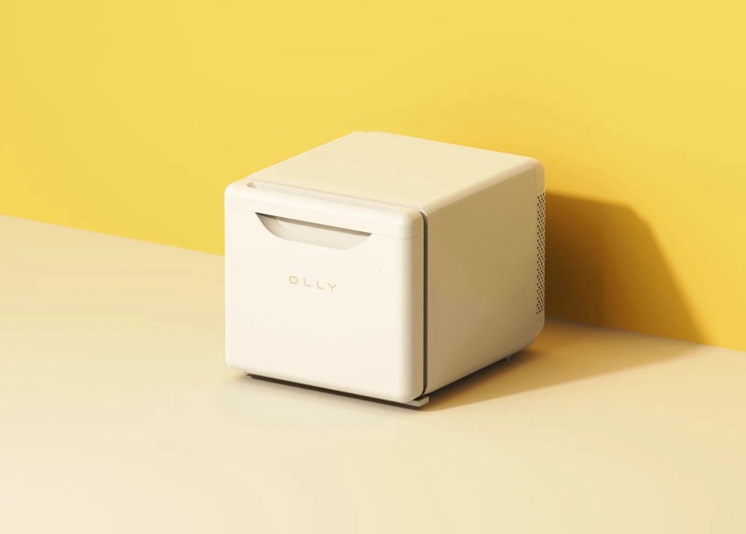 Olly Mini Fridge - Ivory, TV & Home Appliances, Kitchen Appliances ...