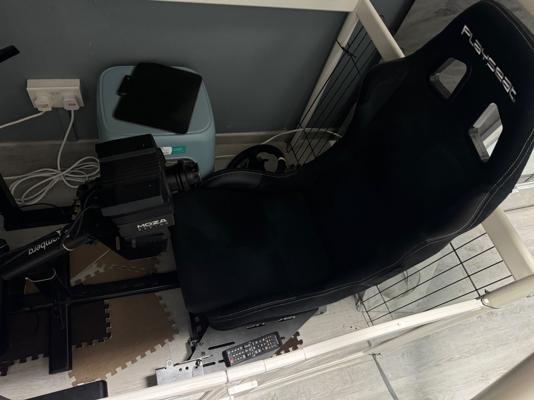 Sim rig (Playseat Evolution), Video Gaming, Gaming Accessories ...