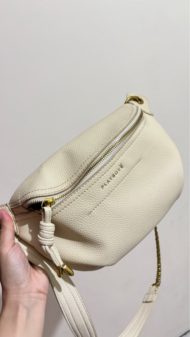 Tas Crossbody playboy ivory, Fesyen Wanita, Tas & Dompet di Carousell