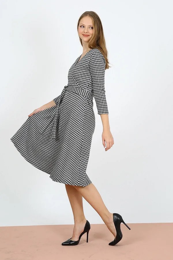 UNIQLO Gingham Wrap Around w/Pocket Dress, Women's Fashion, Dresses ...
