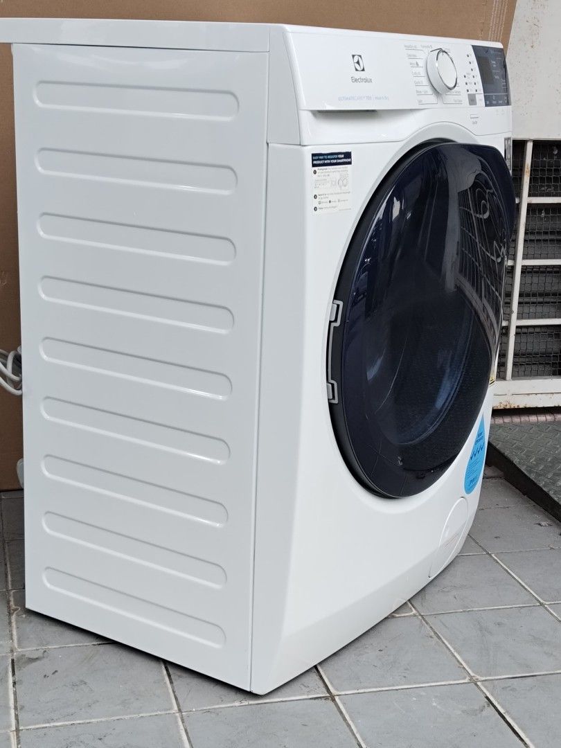 Used Electrolux inverter 2in1 front load combo hot washer with dryer 7 ...