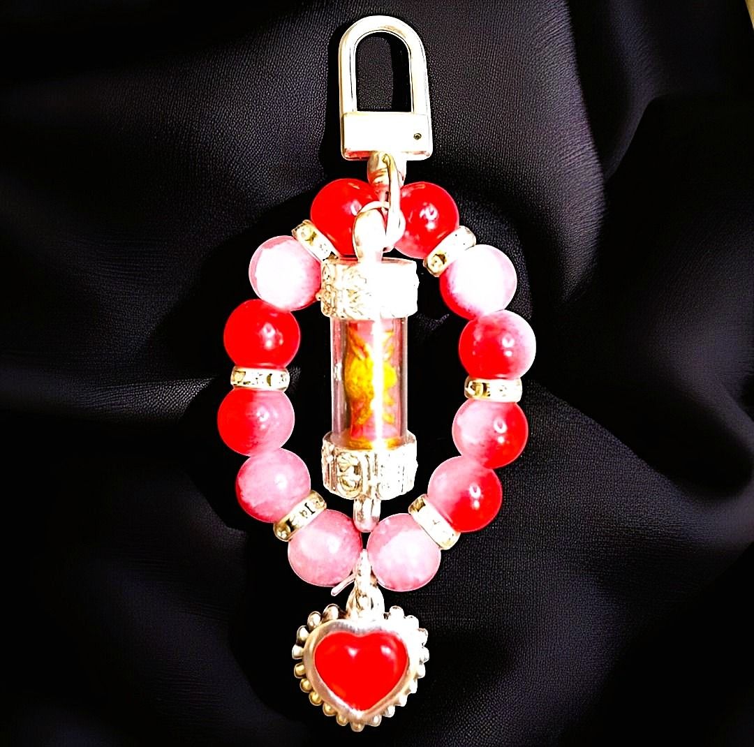 Wealth Spider Takrut Beads & Heart Shape Metta Wax for Hook Keychain ...