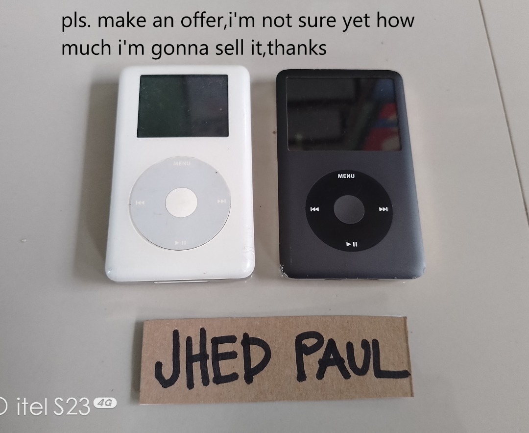 Apple ipod classic (white 4th Gen. 20G), (Gray 5th Gen 120G) From USA, No charging cable, Audio ...