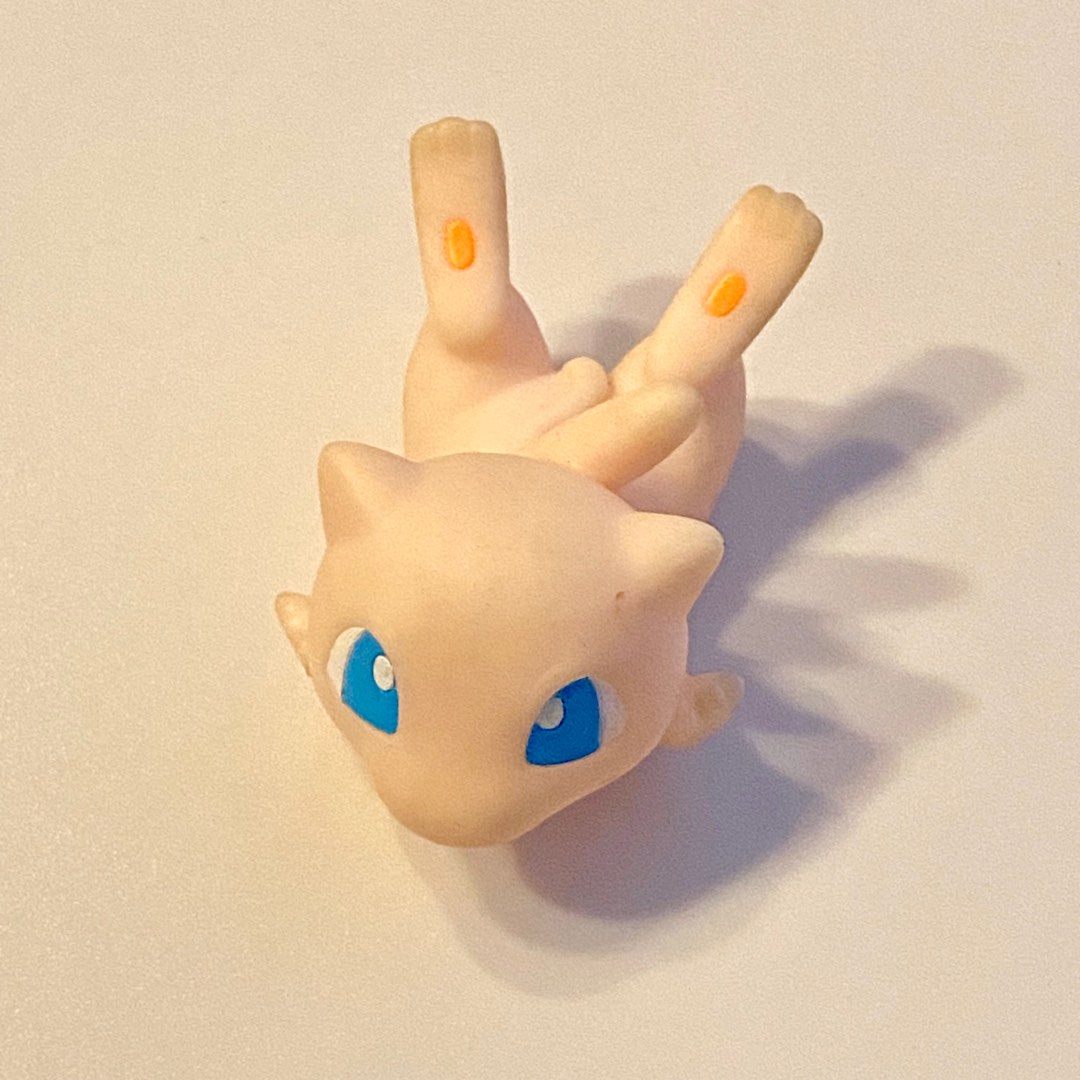 BANDAI NINTENDO POKEMON MEW FINGER PUPPET, Hobbies & Toys, Toys & Games ...
