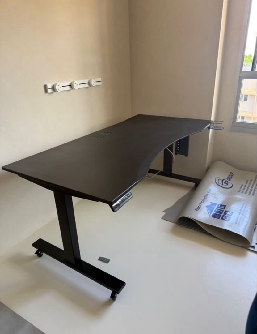 Omnidesk height adjustable standing table, Computers & Tech, Office ...