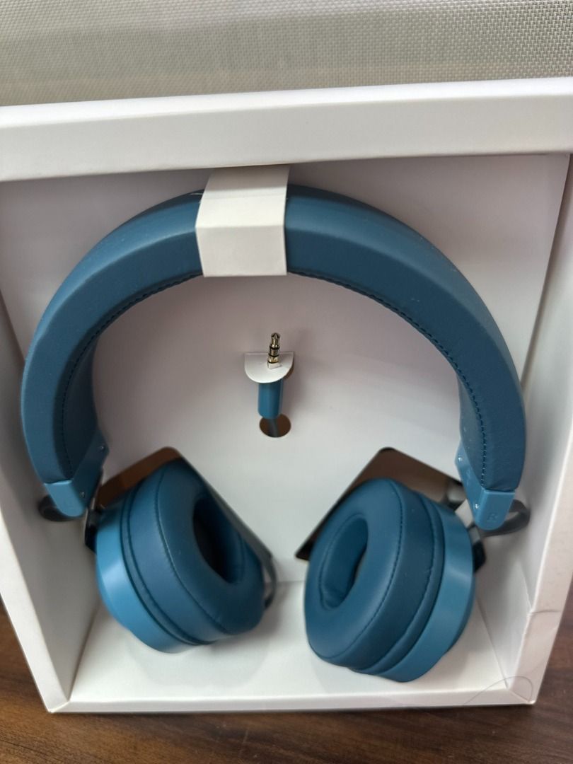 Flying Tiger Blue Headphones with Jack and Microphone (Open Box Only ...